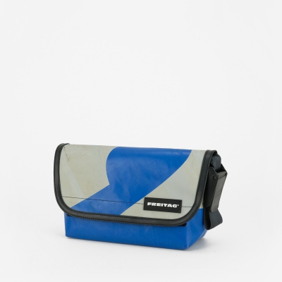 FREITAG :: HAWAII FIVE-O F41 :: Messenger bag XS. Comfy shoulder strap ...