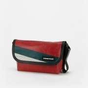FREITAG :: HAWAII FIVE-O F41 :: Messenger bag XS. Comfy shoulder strap ...