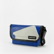 FREITAG :: HAWAII FIVE-O F41 :: Messenger bag XS. Comfy shoulder strap ...