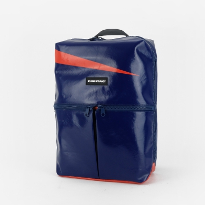 FREITAG :: FRINGE F49 :: Two zippers and butterfly outer pockets, it ...