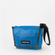 FREITAG :: LASSIE F11 :: Messenger classic, size Small.