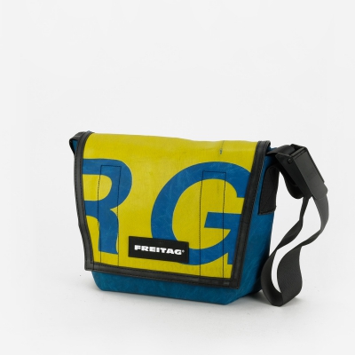 FREITAG :: LASSIE F11 :: Messenger classic, size Small.